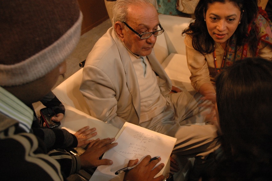 Circle of life in the 'Bindu': Celebrating SH Raza's 100th birthday ...