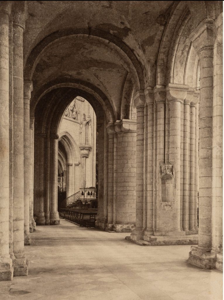 Frederick H. Evans: Capturing the Essence of Cathedrals - Abirpothi