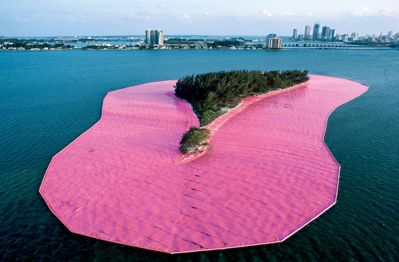 Why Artists Christo and Jeanne Wrapped Everything? - Abirpothi