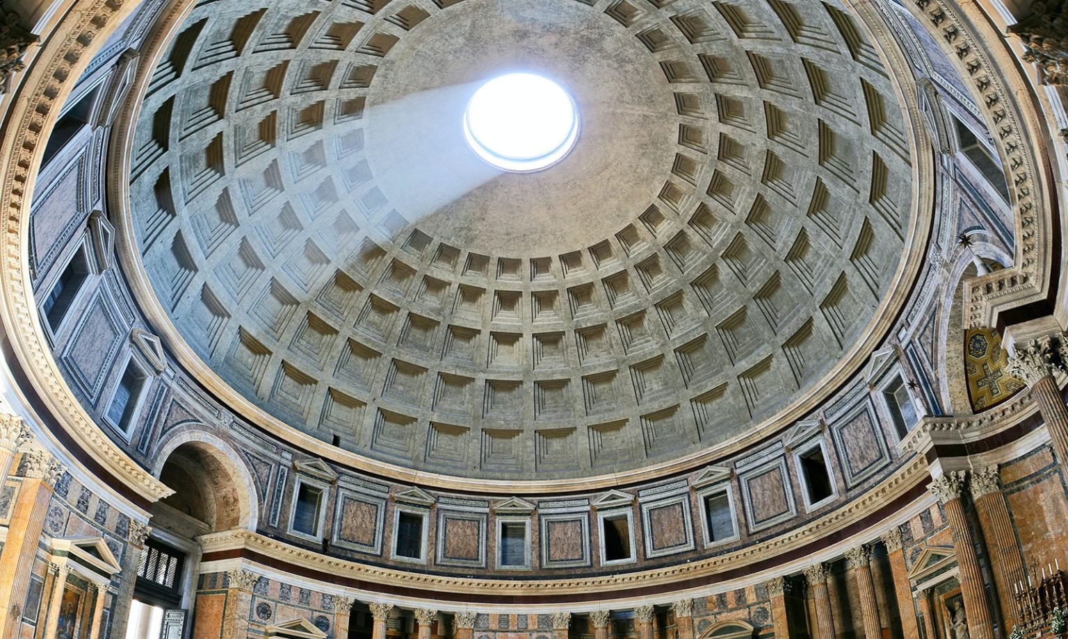 The Exquisite Interplay of Light And Shadow In Architecture - Abirpothi