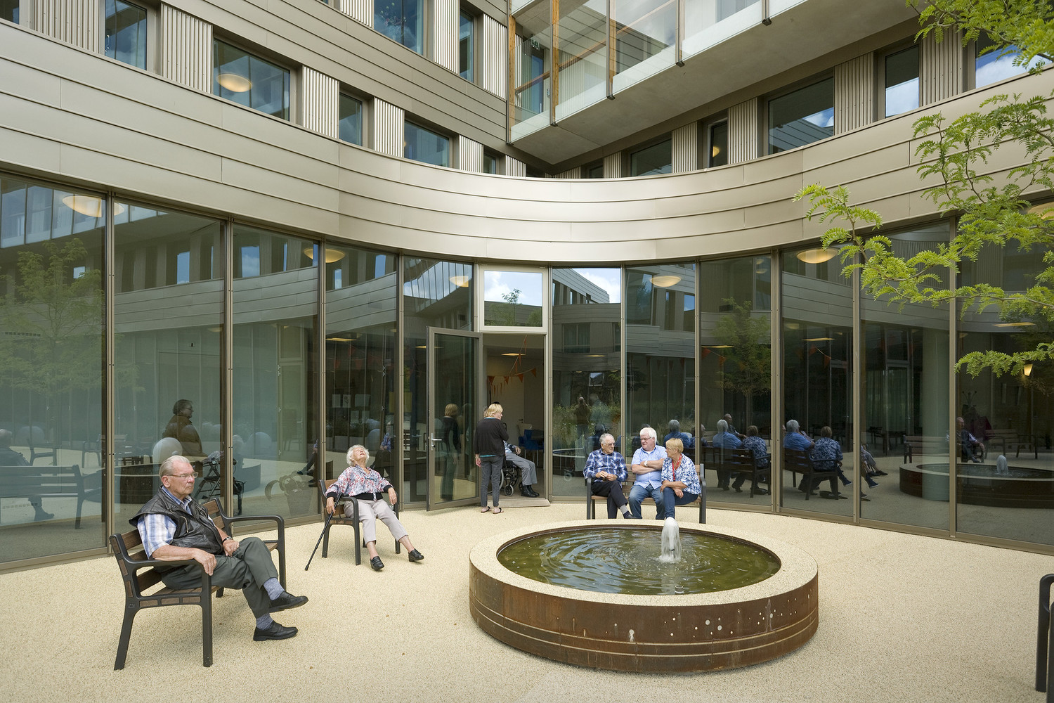 The Role of Elderly-Friendly Architecture In Promoting Independence And ...